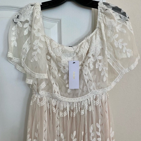 Aakaa | Dresses | Nwt Cream Lace Off Shoulder Gown Medium | Poshmark
